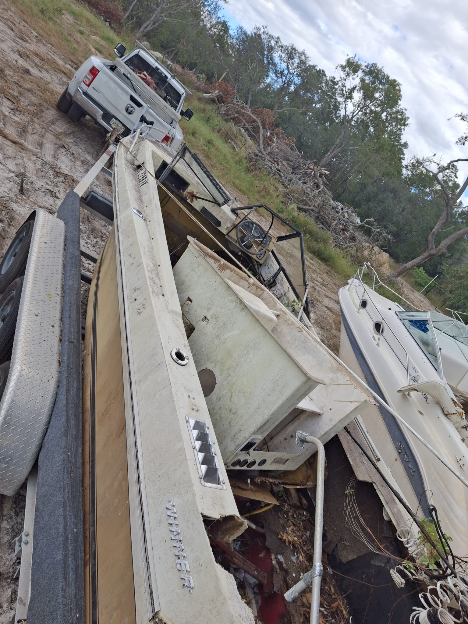 Local & National Boat Removal, Marine Salvage & Waste Service